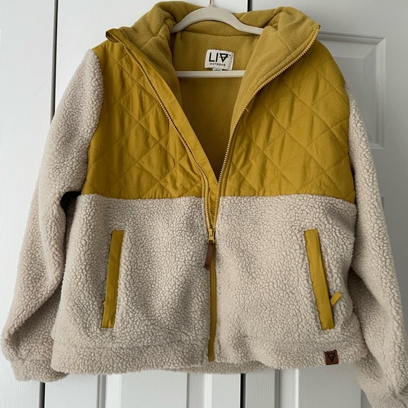 Liv Outdoor | Jackets & Coats | Liv Outdoor Sherpa And Quilted Jacket ...